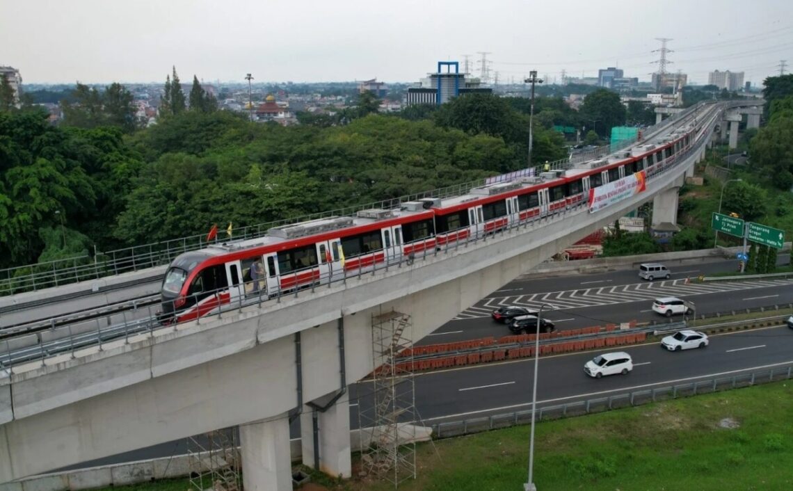 Sejak Mei Ada 336 Perjalanan LRT Setiap Hari, Waktu Tunggu Antarkereta ...