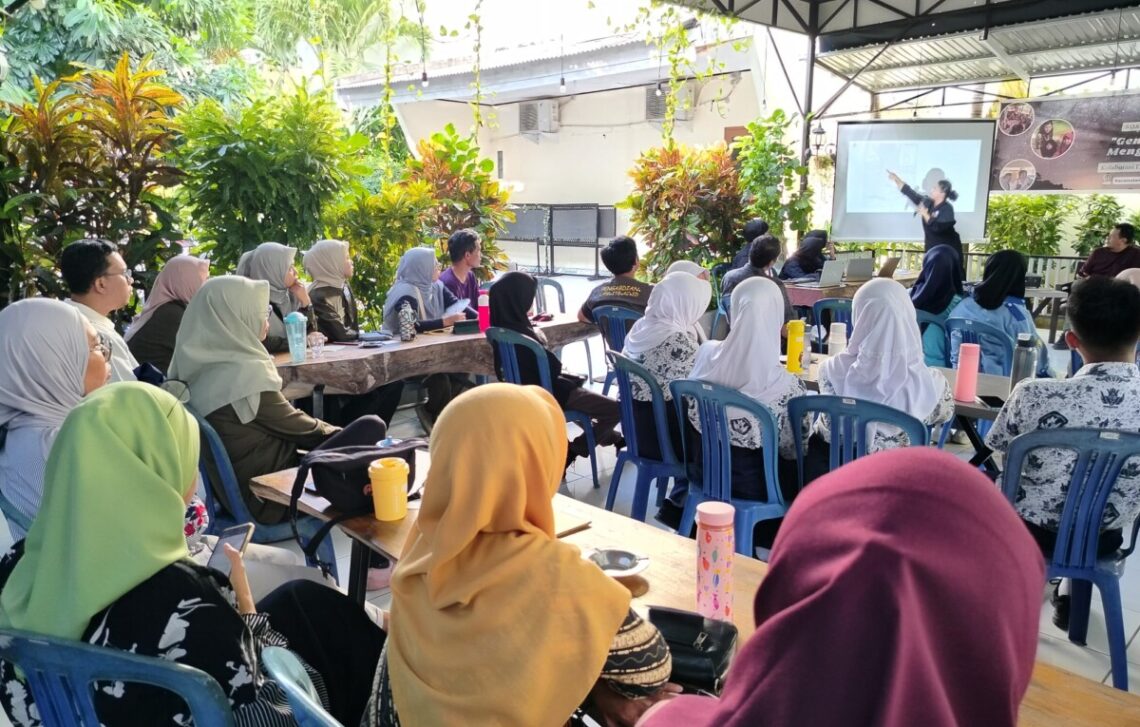 Kolaborasi ITB, UI dan Universitas Hasanuddin Edukasi Anak Muda di ...